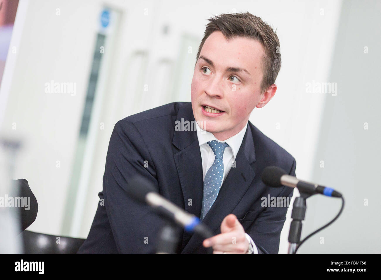 Sean anstee hi-res stock photography and images - Alamy