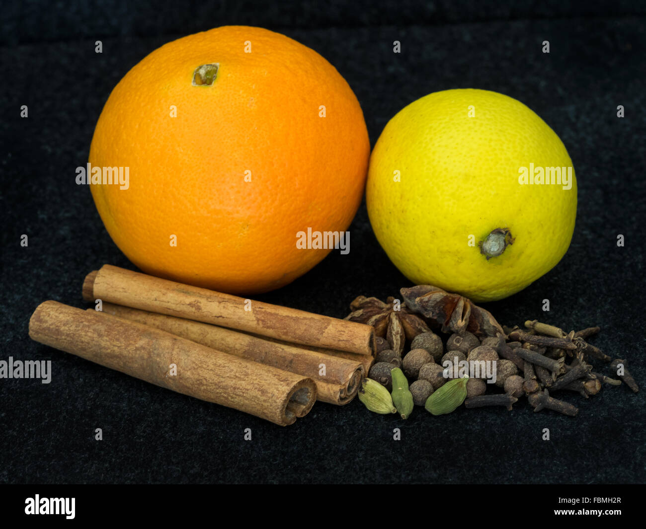 Wine and spices hi-res stock photography and images - Alamy