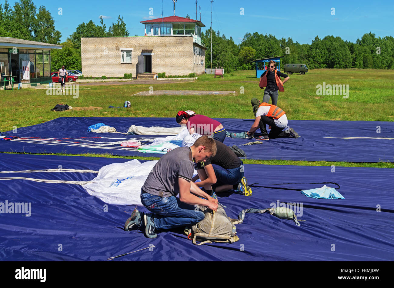 Parachutists - 2015.Packing of parachute Stock Photo - Alamy