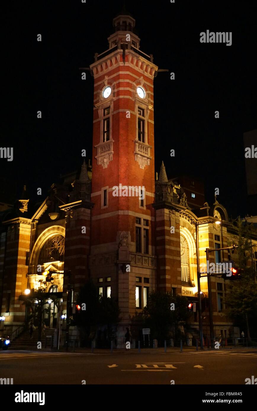 Exterior Clock High Resolution Stock Photography and Images - Alamy