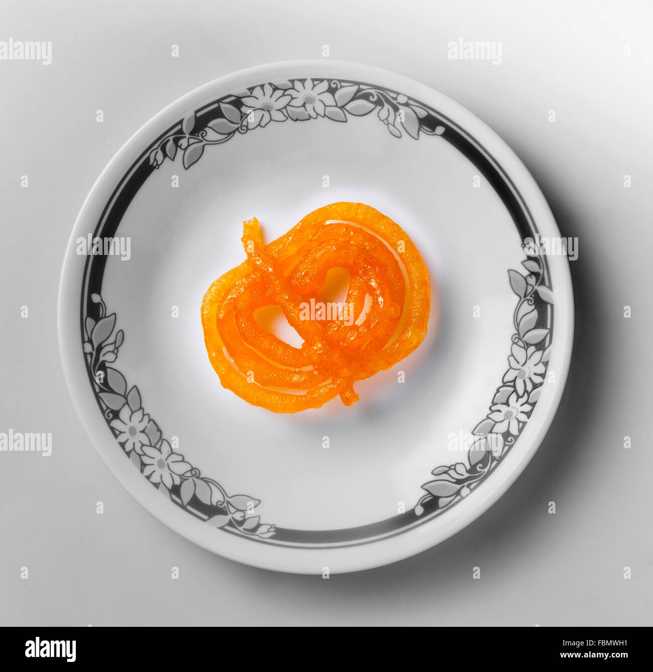 food, sweets, Indian sweet, jangri, jilabi, fresh jangri, fresh Indian ...