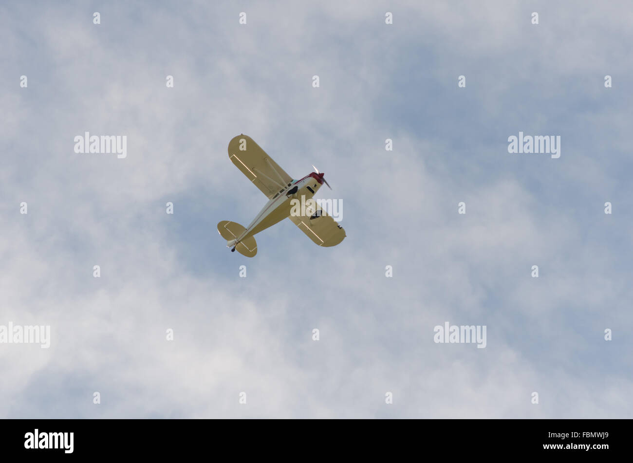 Single engine plane hi-res stock photography and images - Alamy
