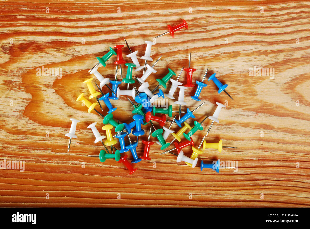 Colored pins on board hi-res stock photography and images - Alamy