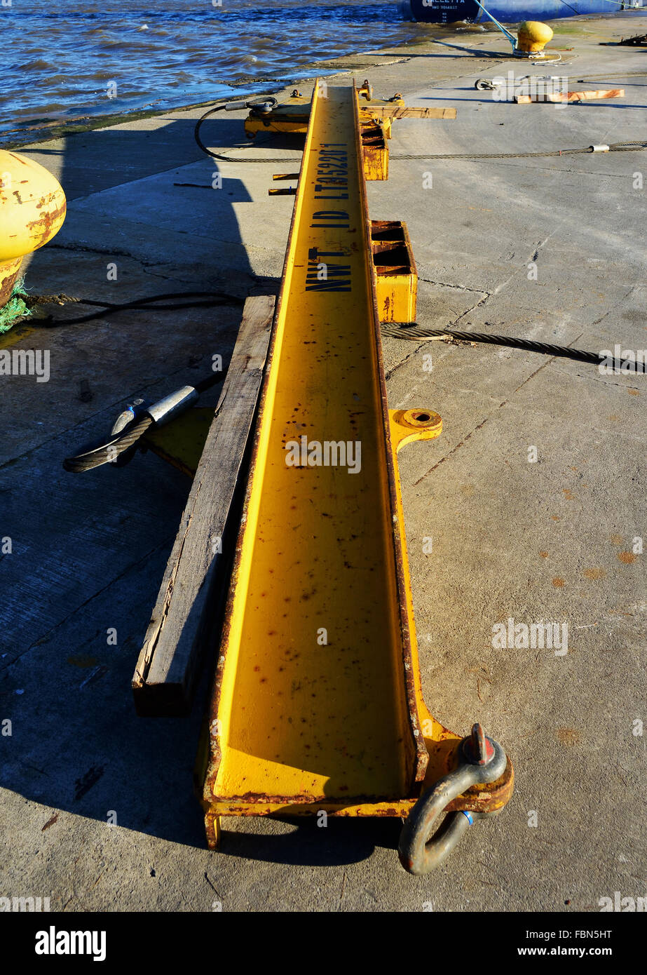 Snap Shackles High Resolution Stock Photography and Images - Alamy