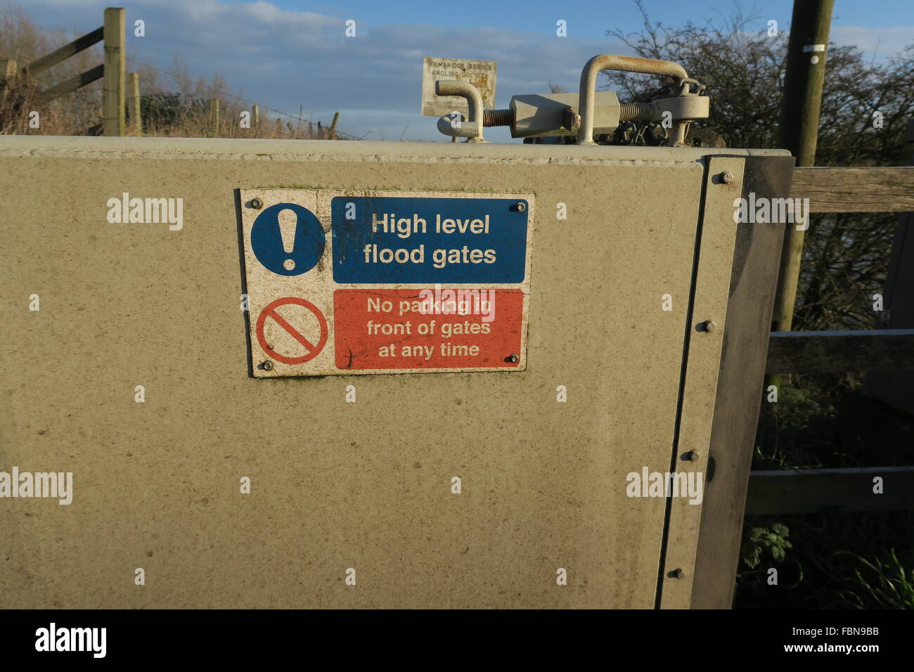 Open floodgates hi-res stock photography and images - Alamy