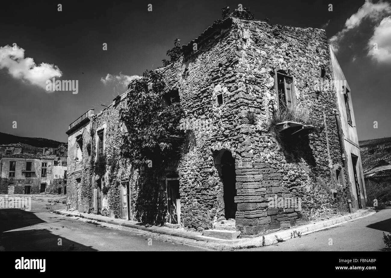 Old Residential Building Stock Photo - Alamy