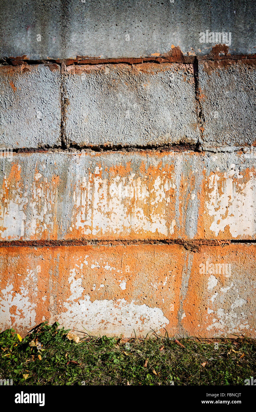Old concrete block hi-res stock photography and images - Alamy
