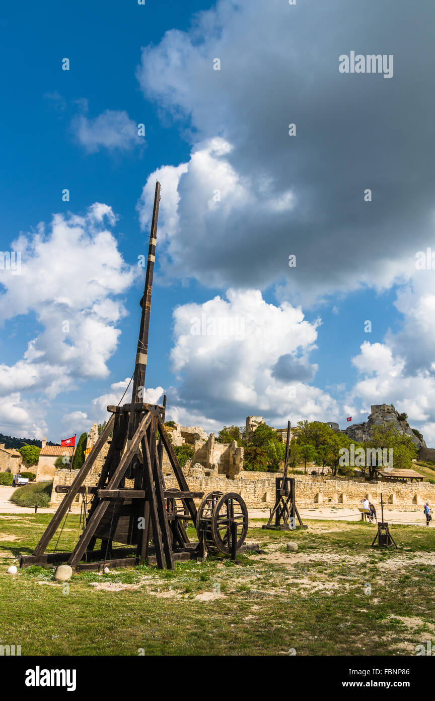 Old wooden medieval trebuchet at Chateau Des Baux de Provence, France ...