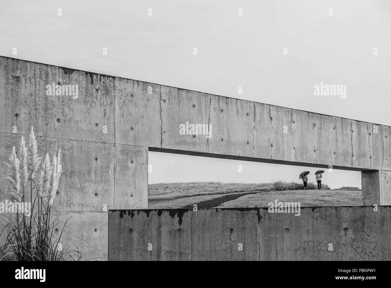 Gap window hi-res stock photography and images - Alamy