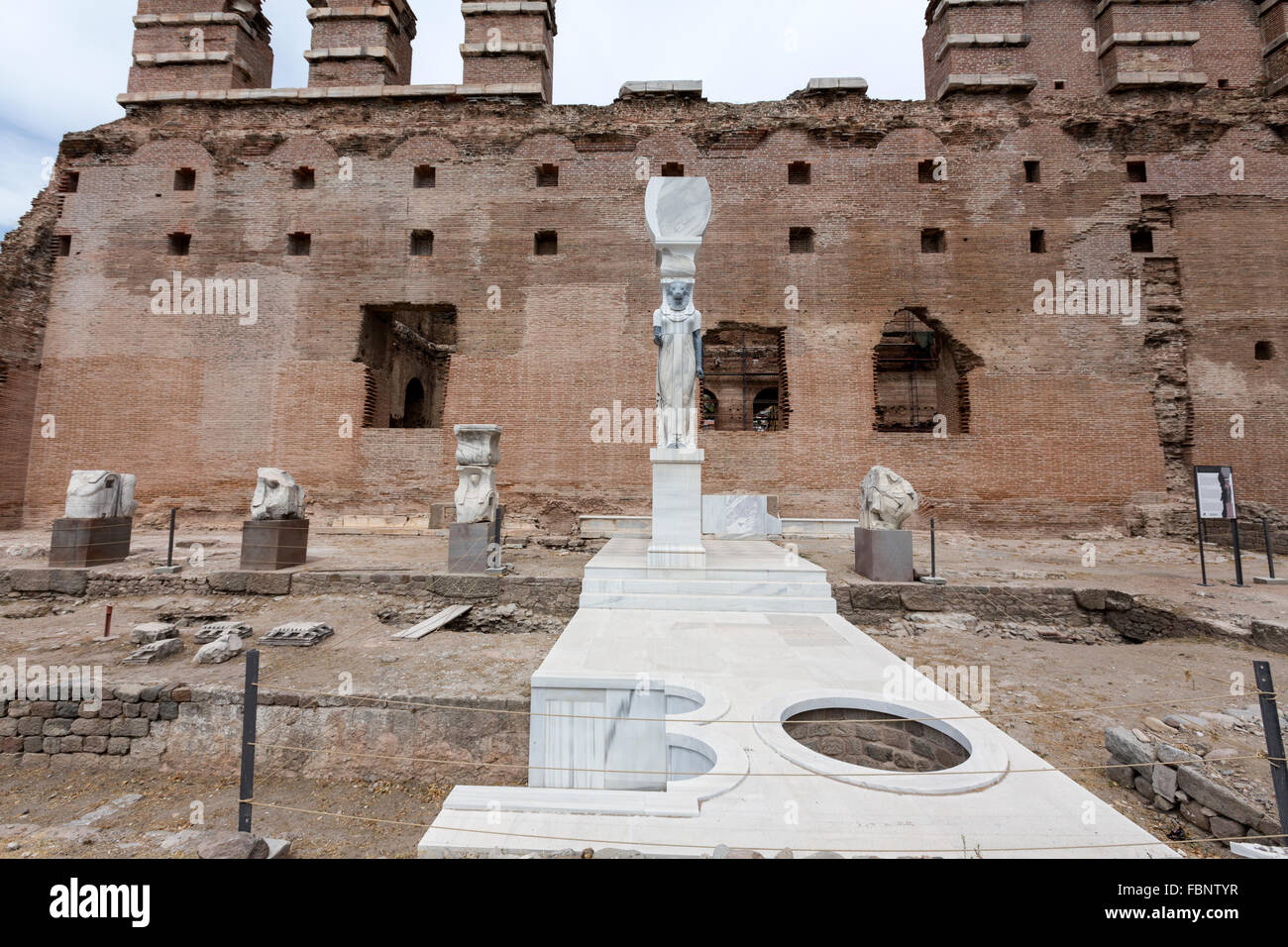 Sekhmet Egyptian High Resolution Stock Photography and Images - Alamy