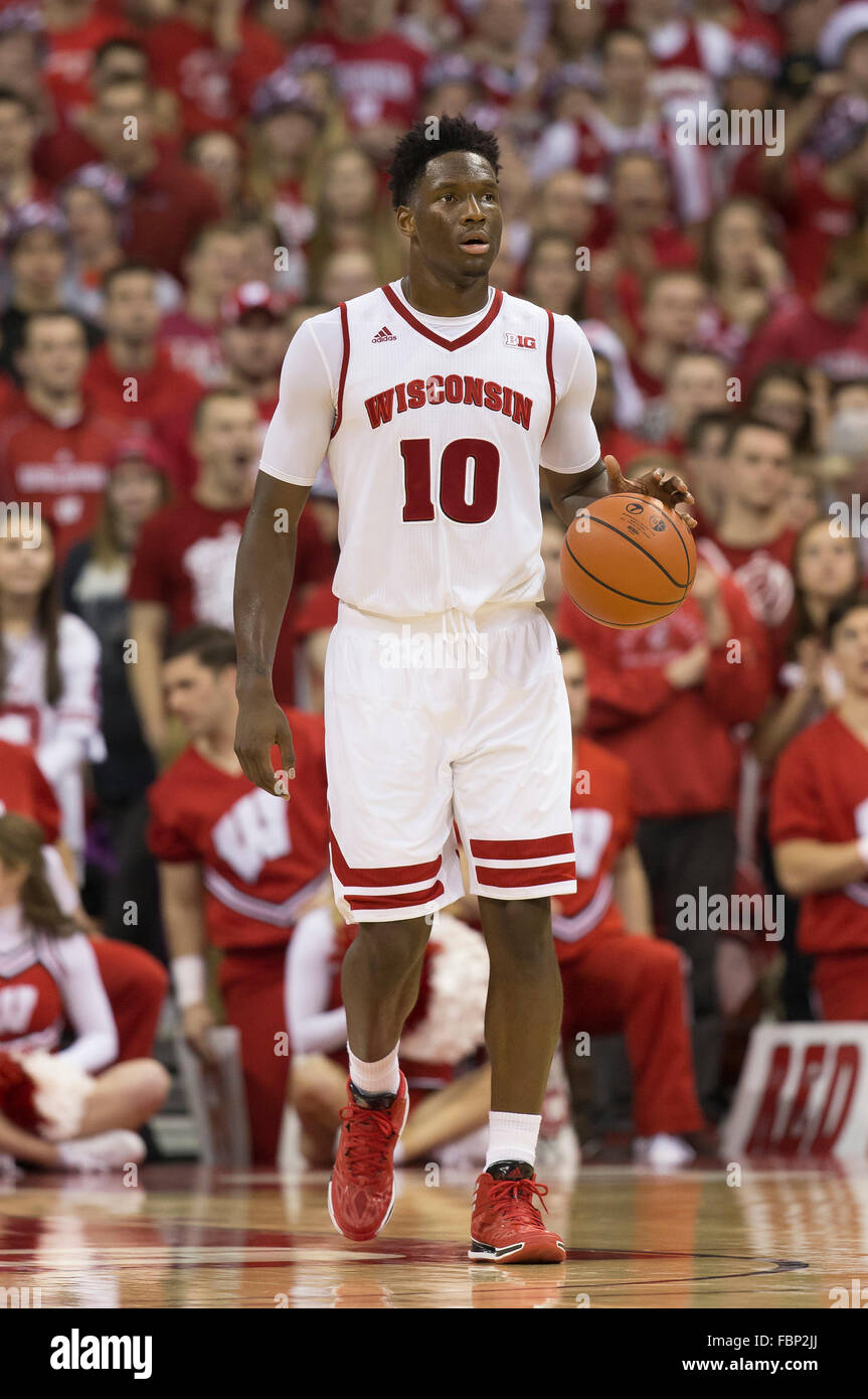 Madison, WI, USA. 17th Jan, 2016. Wisconsin Badgers forward Nigel Hayes ...