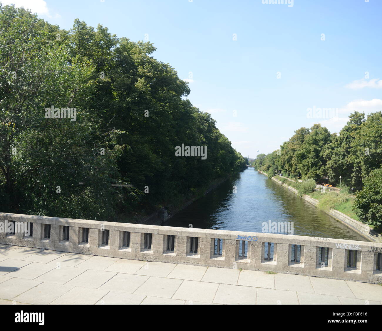 Bridge Over Canal Stock Photo - Alamy
