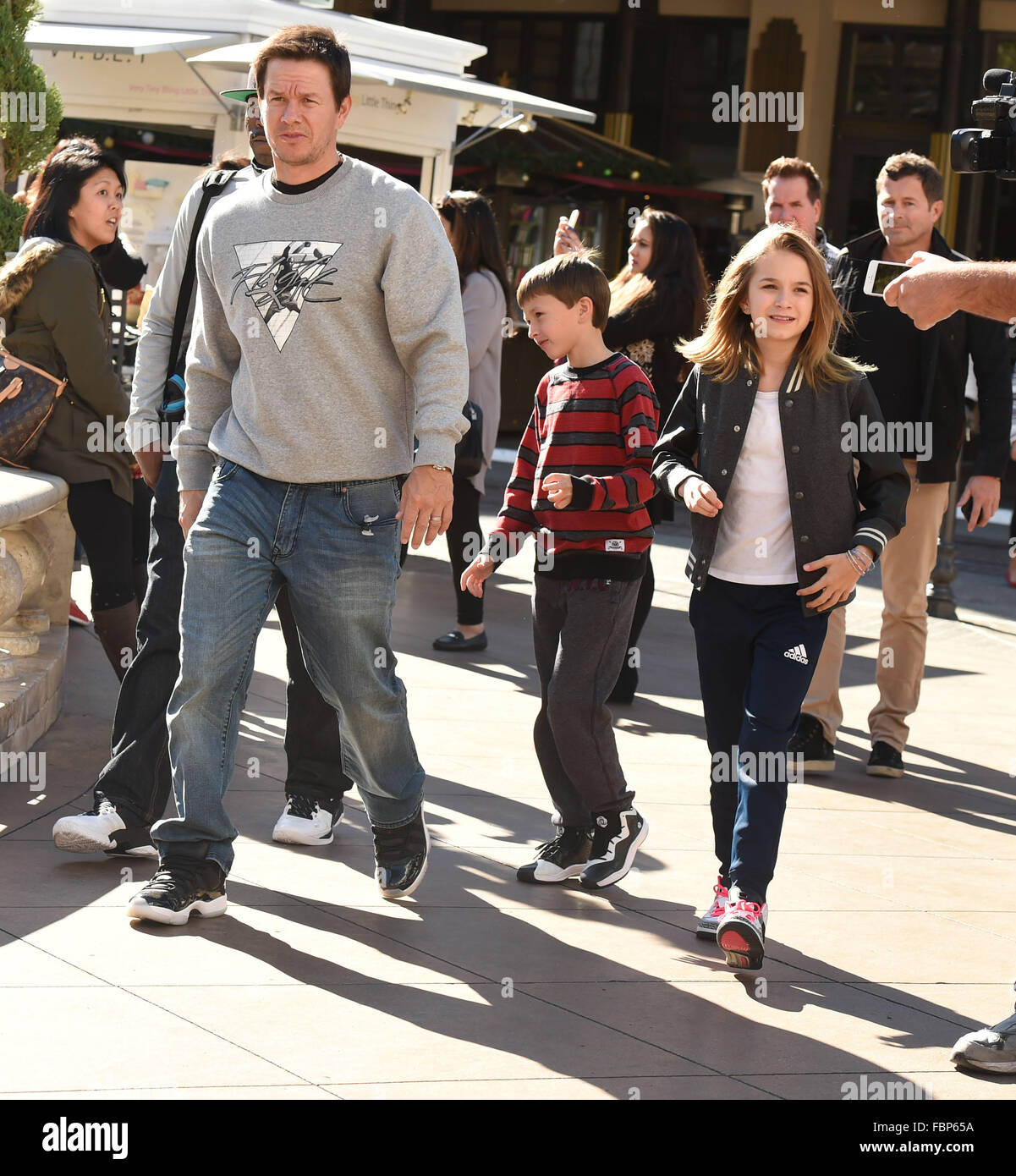 Mark Wahlberg takes his two eldest kids, Michael and Ella Rae Wahlberg ...