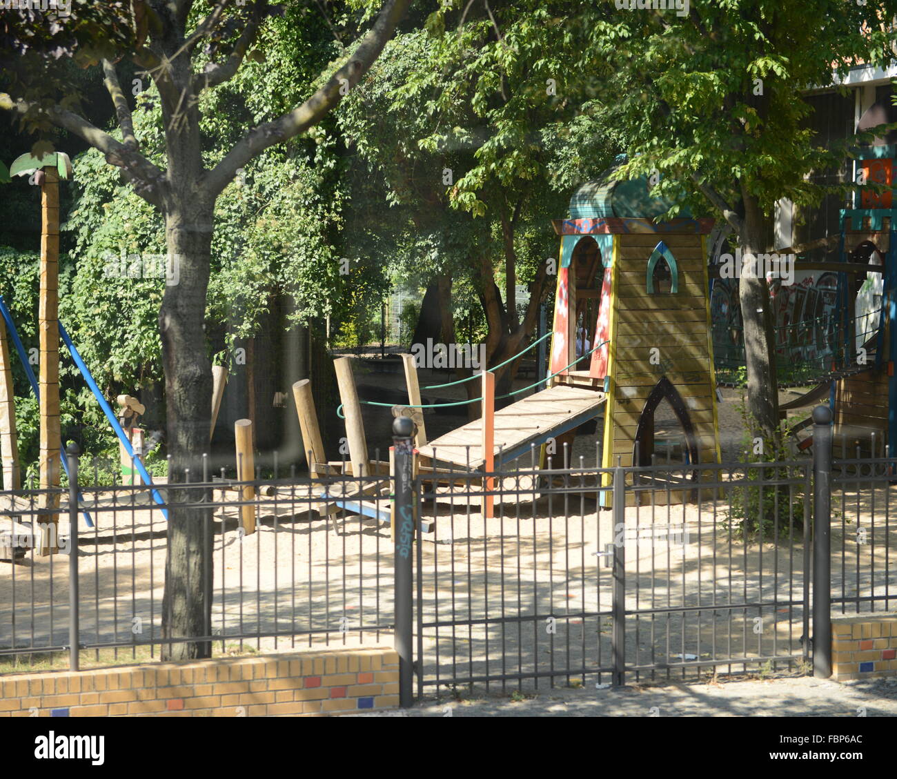 Playground fence hi-res stock photography and images - Alamy
