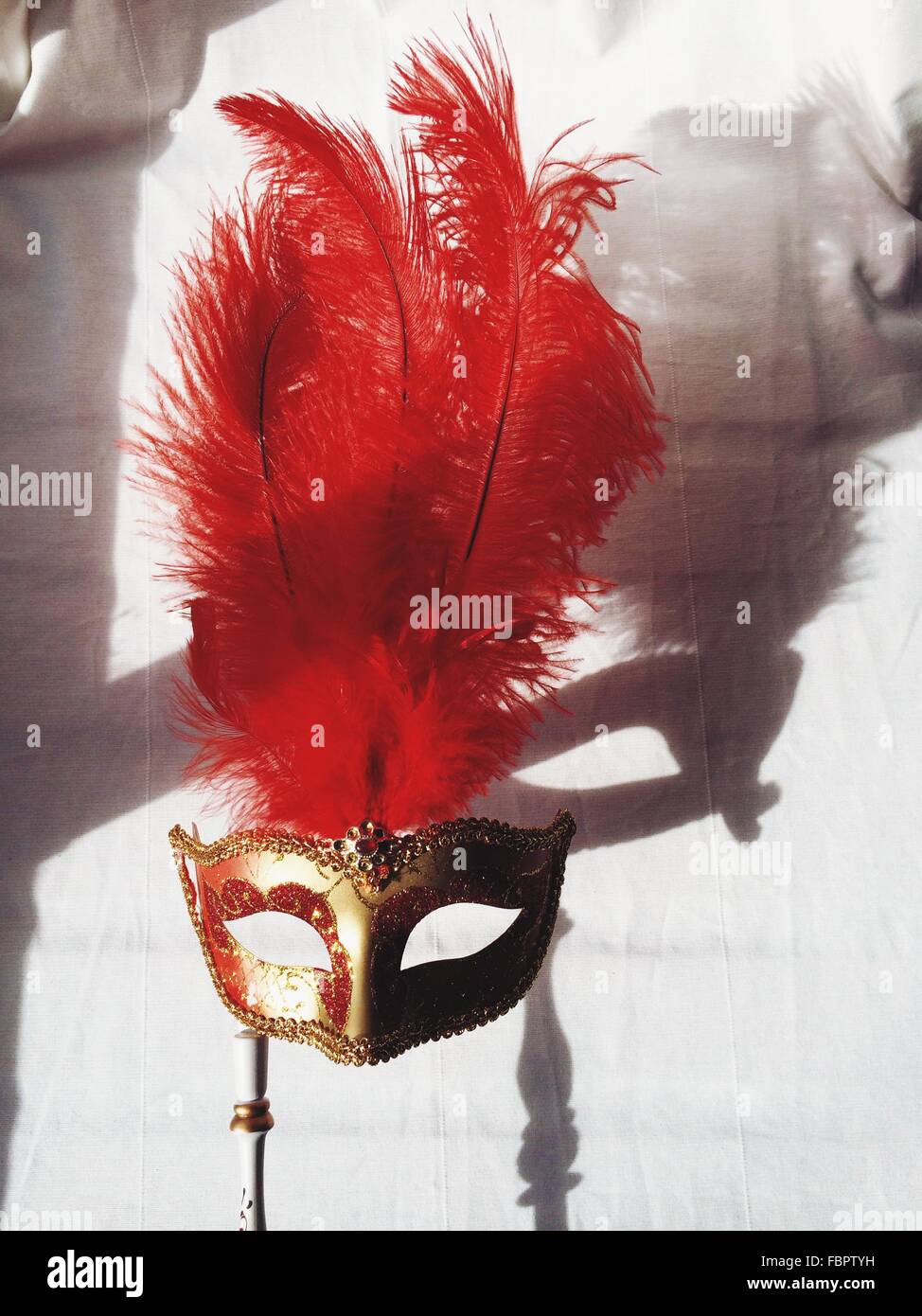 Golden mask hi-res stock photography and images - Alamy
