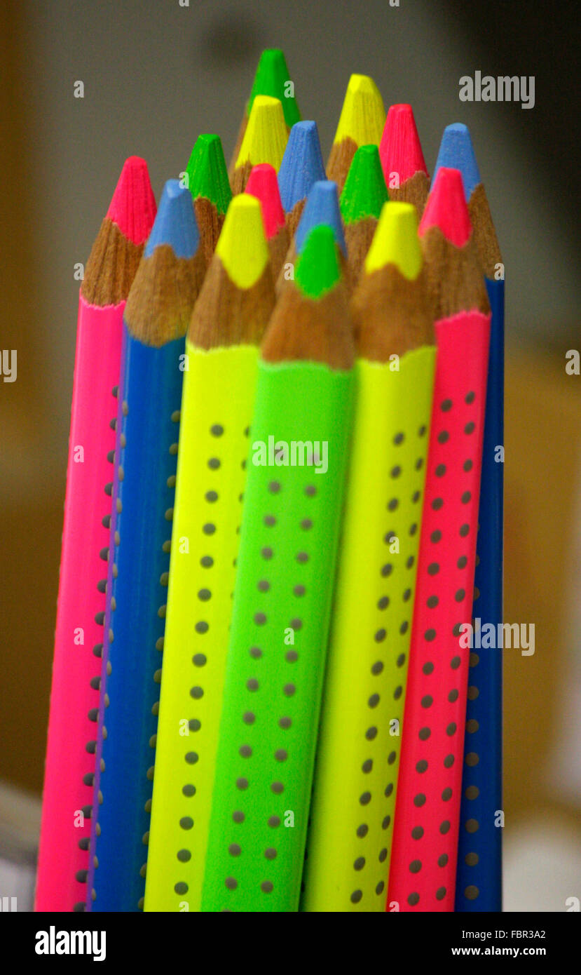 Buntstifte hi-res stock photography and images - Alamy