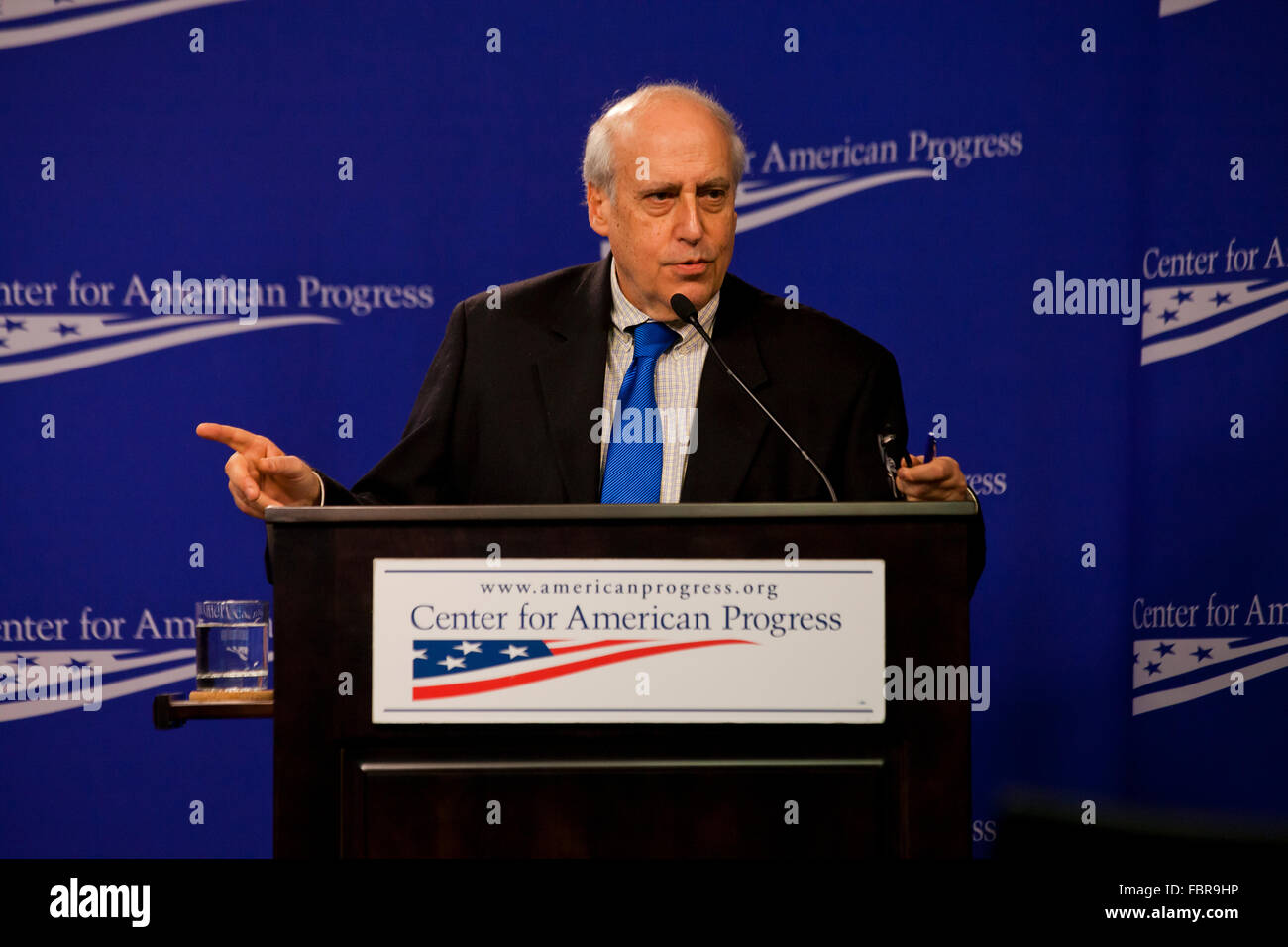 Former secretary dan glickman hi-res stock photography and images - Alamy