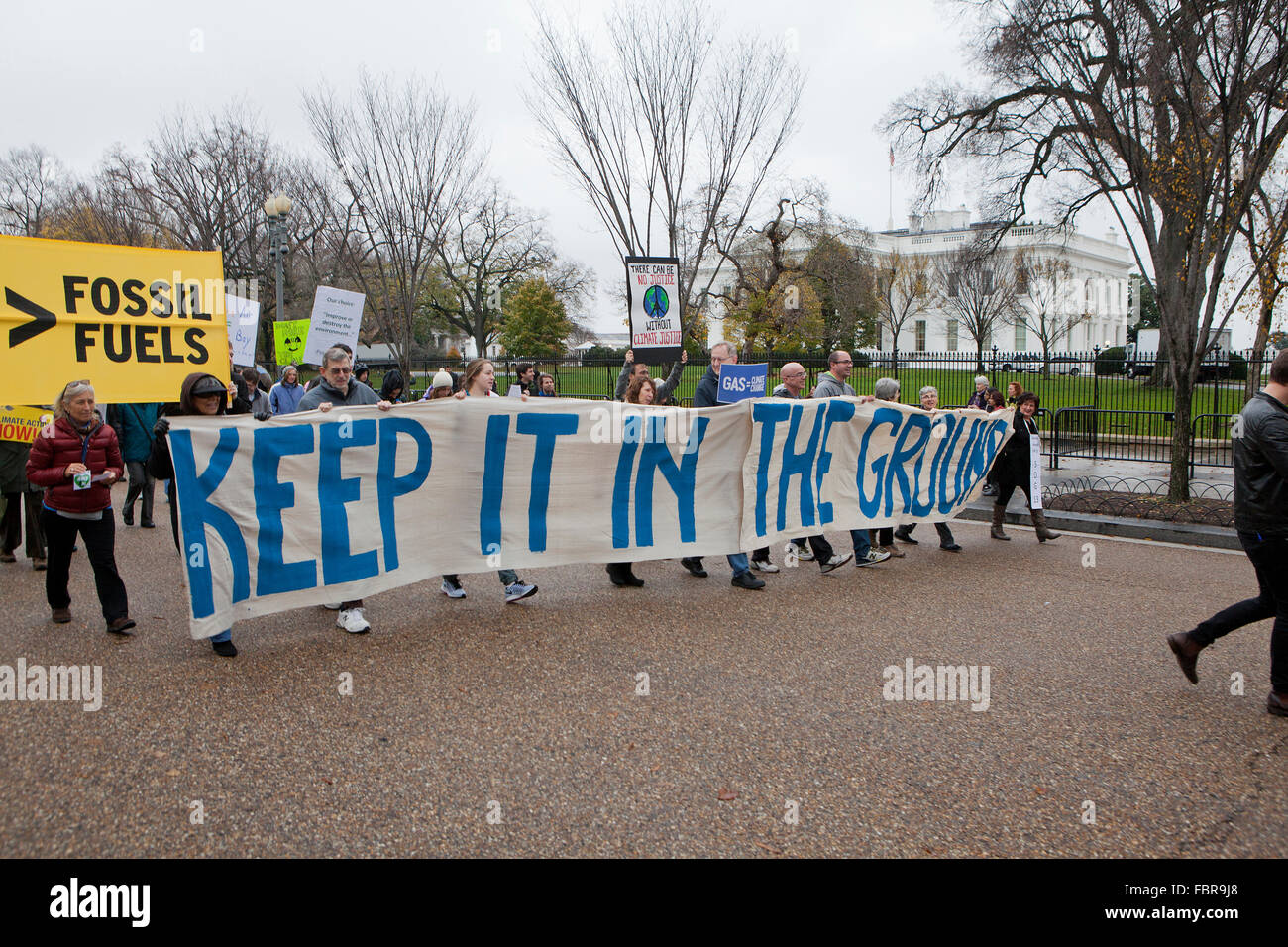 Environmental protest in the usa hi-res stock photography and images ...
