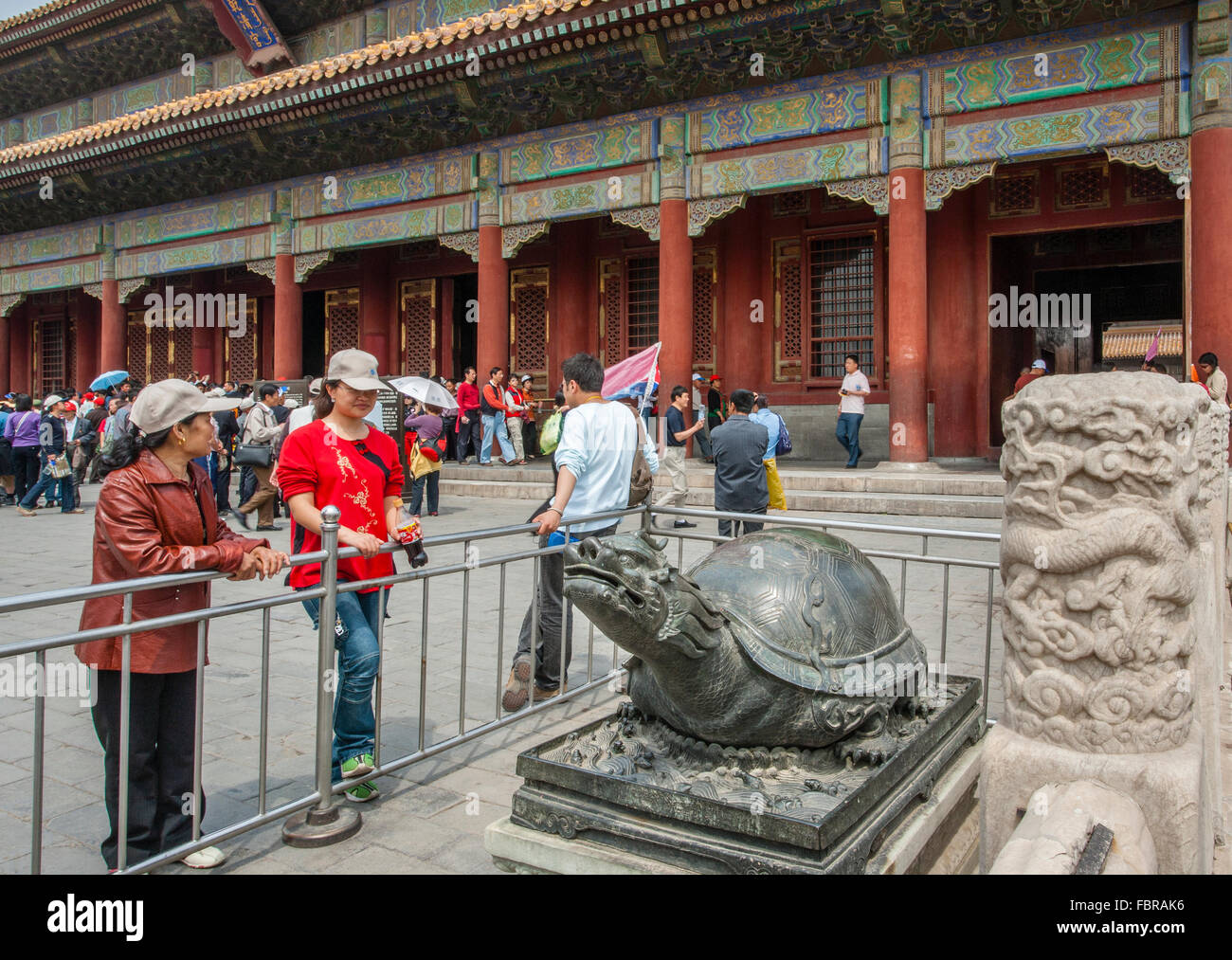 China, Beijing, The Forbidden City, turtle sculpture at Qian Qing Gong ...