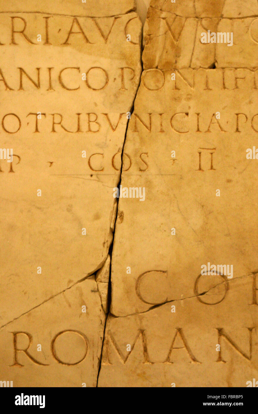 Latin text in rome hi-res stock photography and images - Alamy