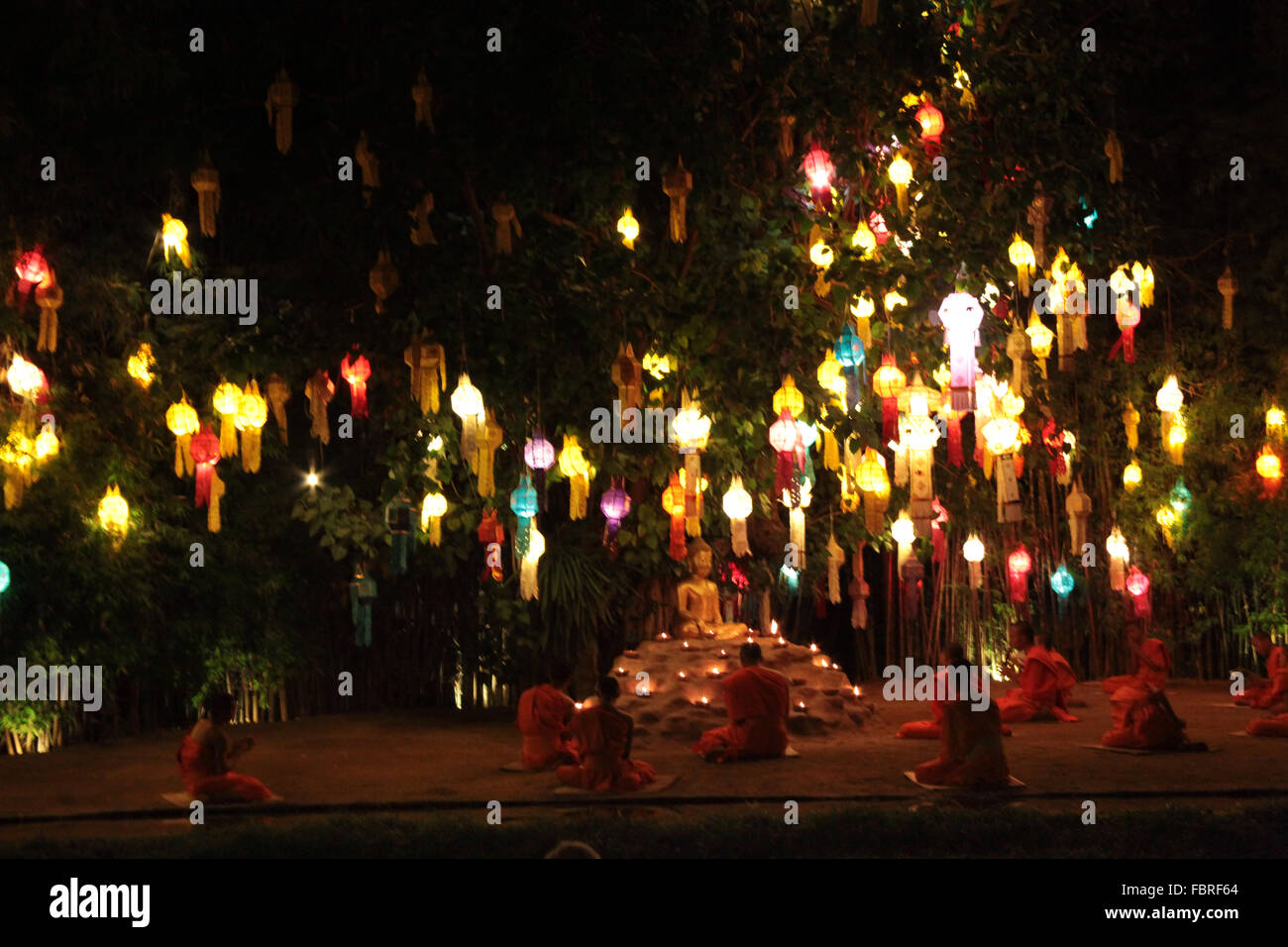 Buddhist monks pray lanterns hi-res stock photography and images - Alamy
