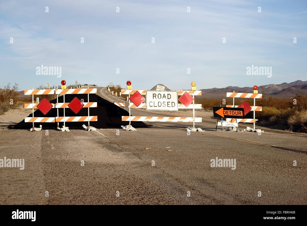 Road barrier damage hi-res stock photography and images - Alamy