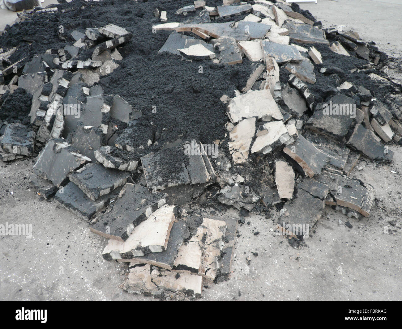 heap of asphalt in road repair Stock Photo - Alamy