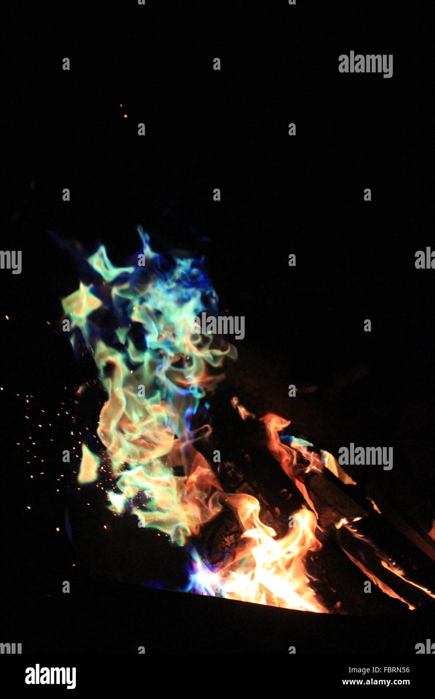 Flames flicker hi-res stock photography and images - Alamy