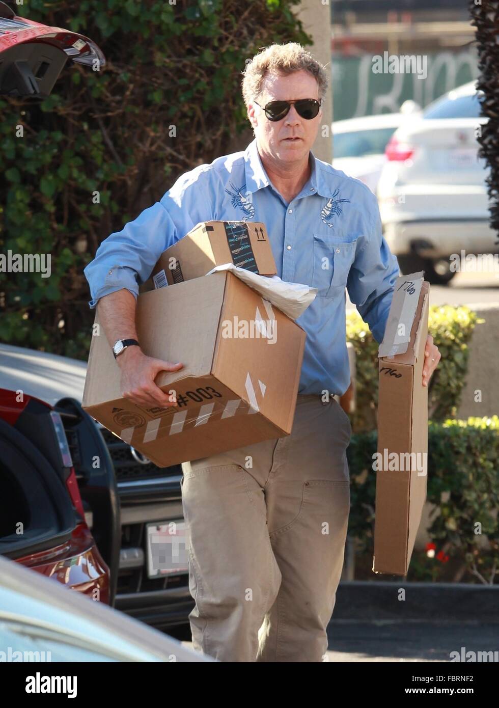Will Ferrell drops off some Amazon packets at The UPS Store in Beverly ...