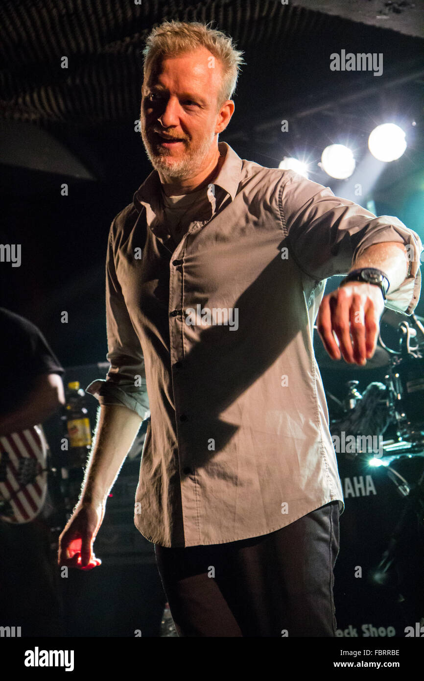 The spin doctors band hi-res stock photography and images - Alamy