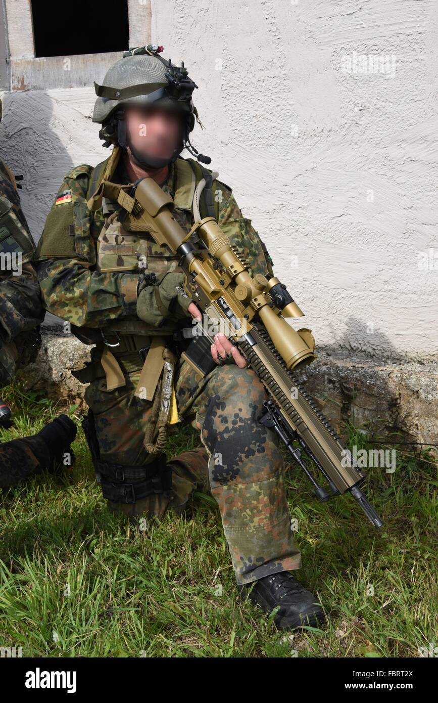 Fallschirmjäger with enhanced capabilities of 3rd Company, 31st ...