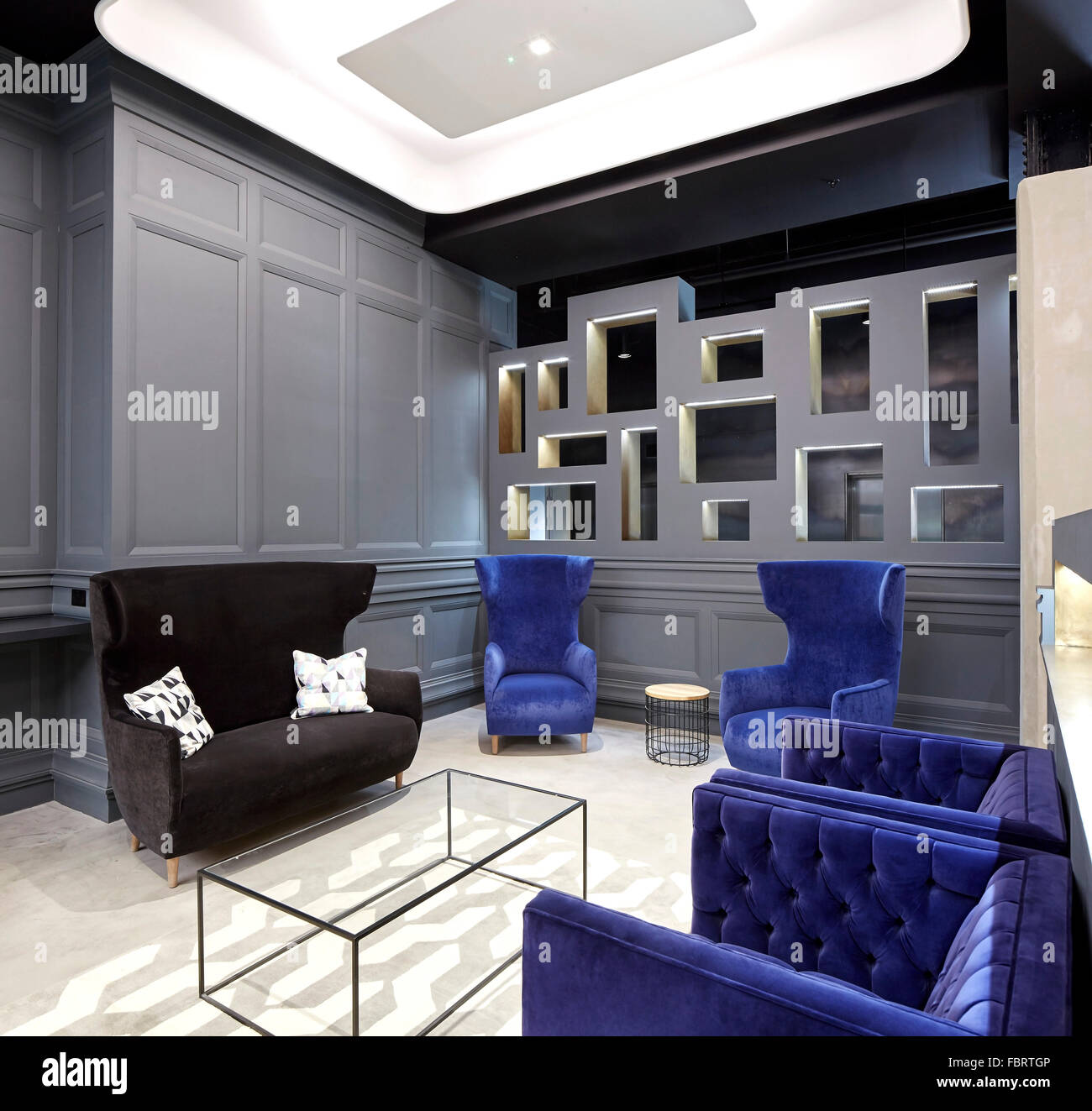 Triton court building hi-res stock photography and images - Alamy