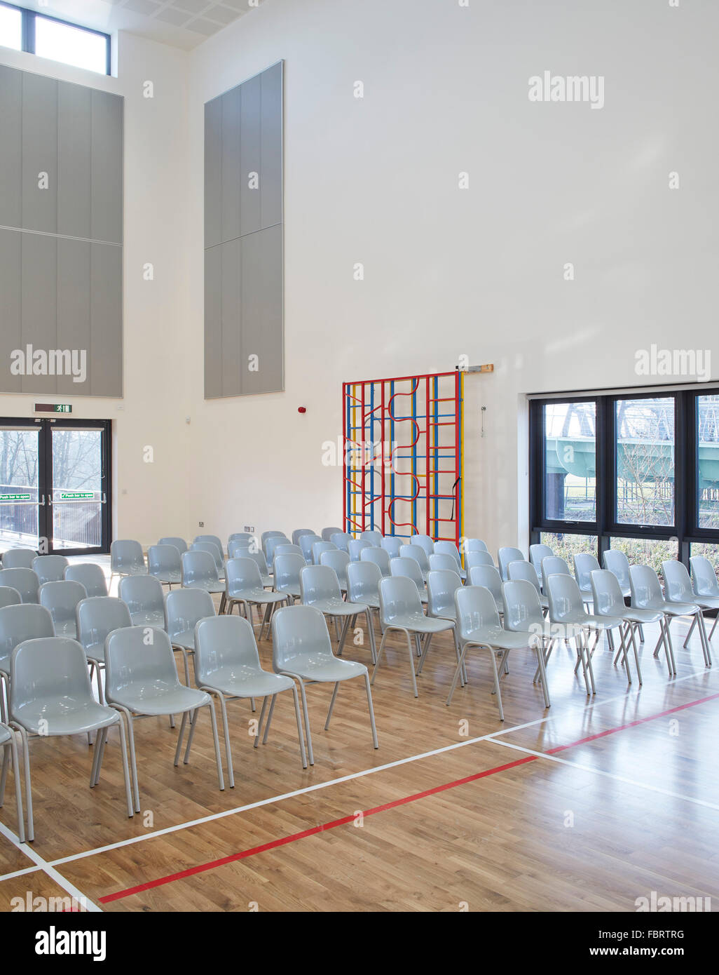 School assembly hall hi-res stock photography and images - Alamy