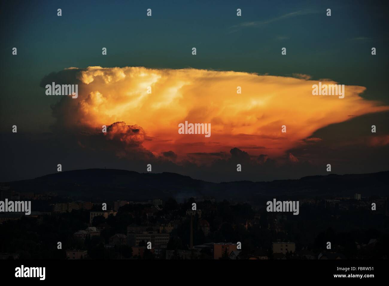 Cloud, storm, sun Stock Photo - Alamy