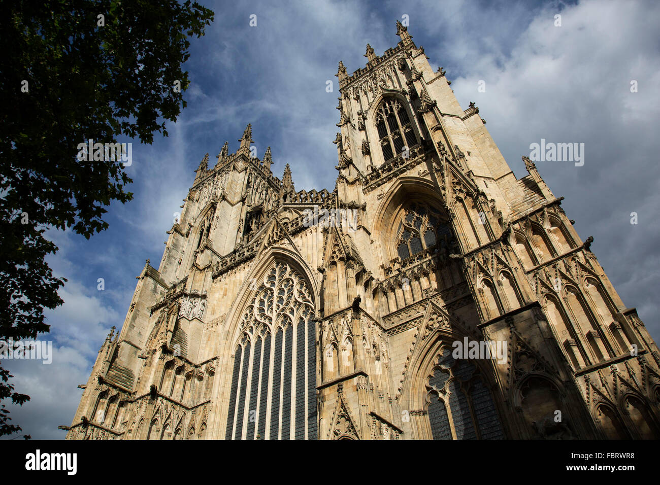 The Cathedral and Metropolitical Church of Saint Peter in York ...
