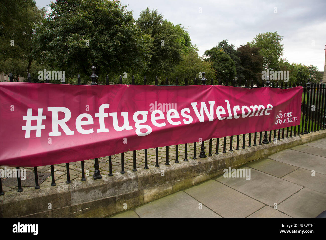 I love Middle Eastern female aesthetics more than European