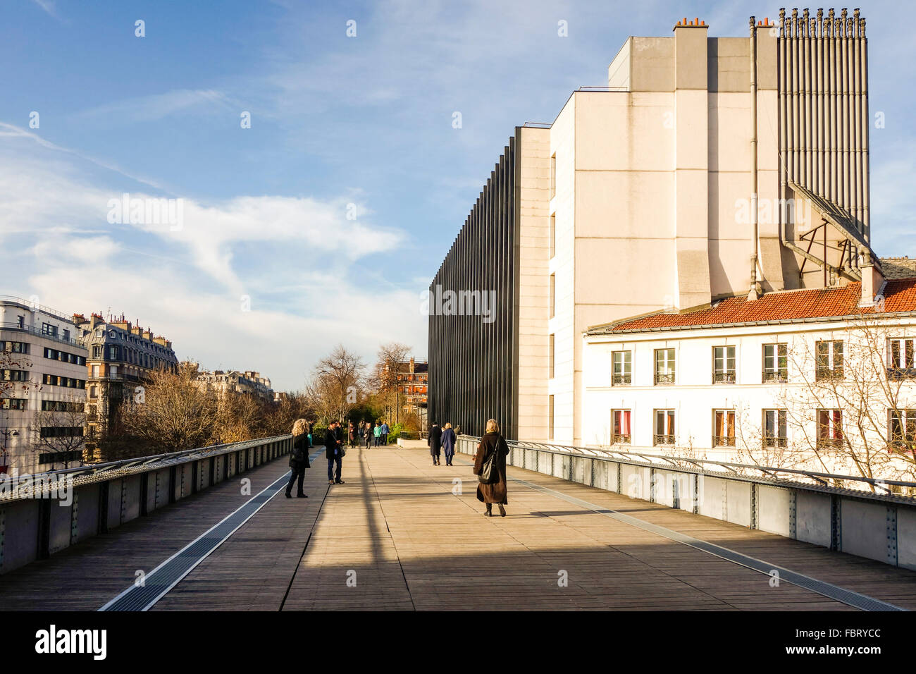 The Promenade plantée, Parisian High Line, elevated linear park, built ...