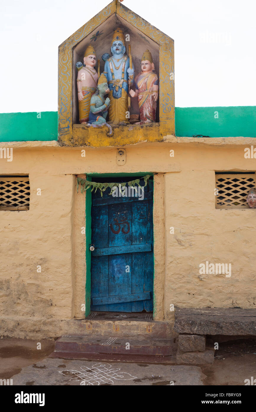 Hindu temple door hi-res stock photography and images - Alamy
