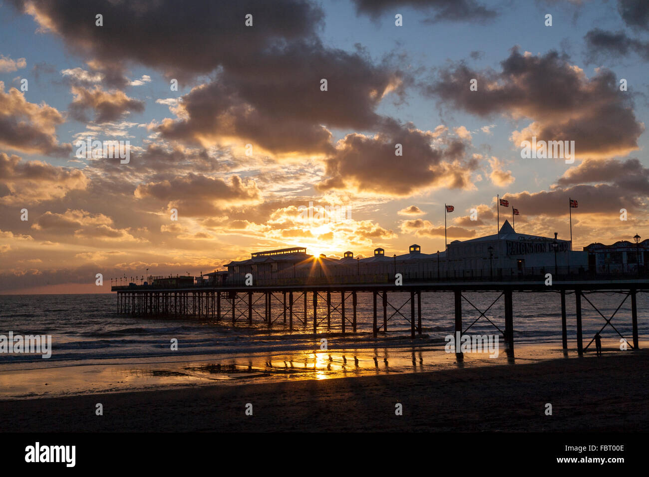 paignton pier sunrise,, pier, beach, uk, sunset, wet, coast, shore ...
