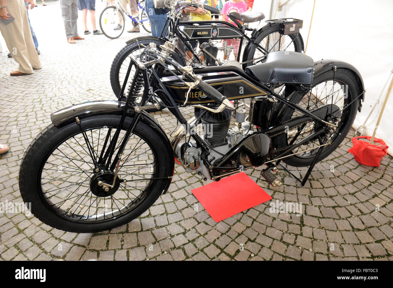 Arcore - exhibition of historical models of the factory bikes Gilera ...