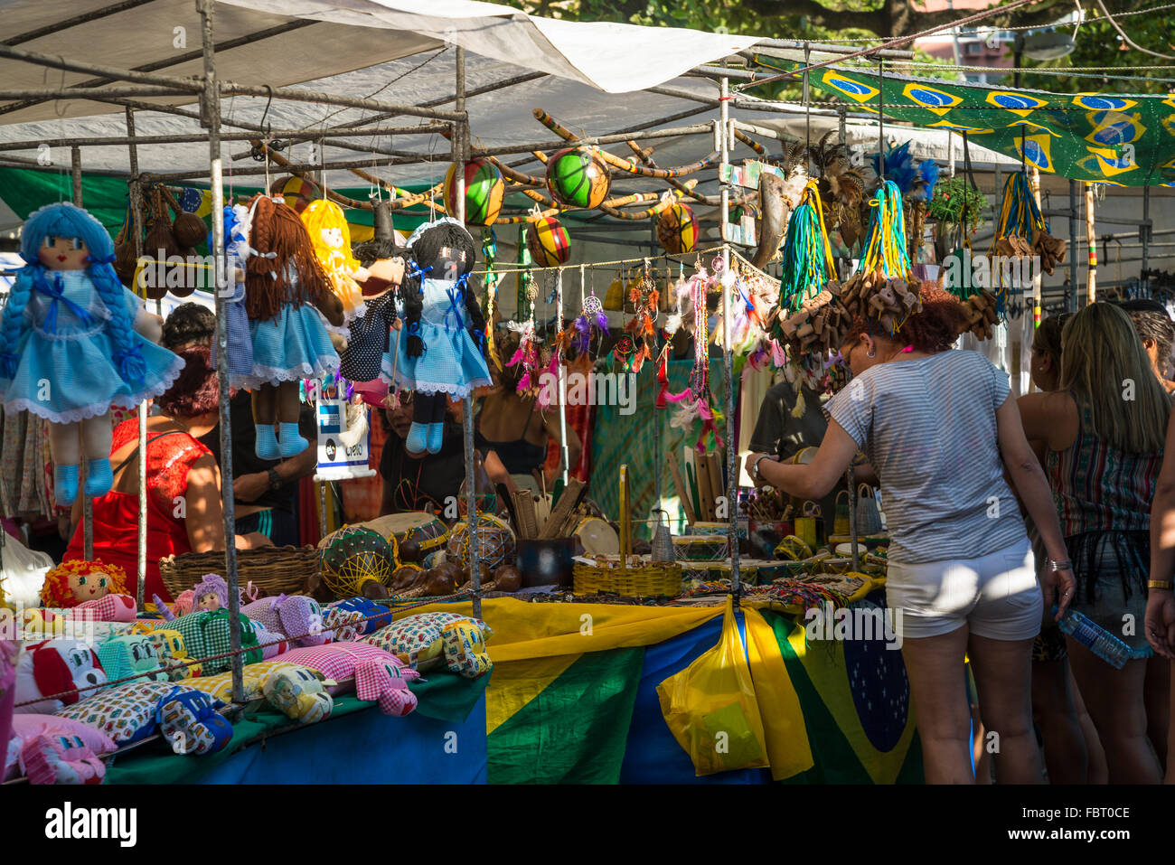 Ipanema Hippie Market, Rio de Janeiro, Brazil Stock Photo - Alamy