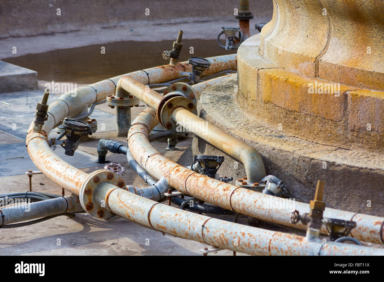 Piping system hi-res stock photography and images - Alamy