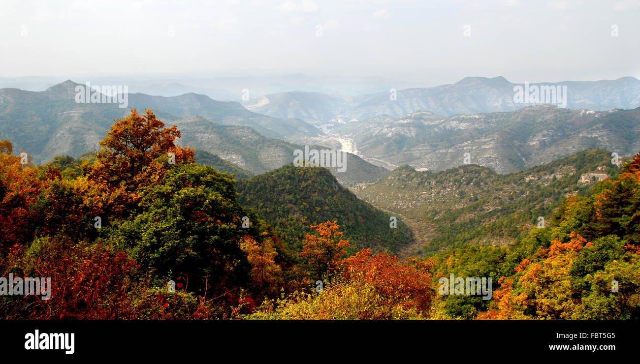 Taihang mountains hi-res stock photography and images - Alamy
