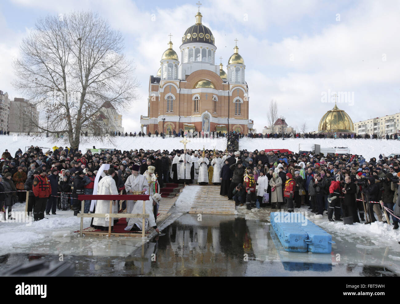 Ponds jpg hi-res stock photography and images - Alamy