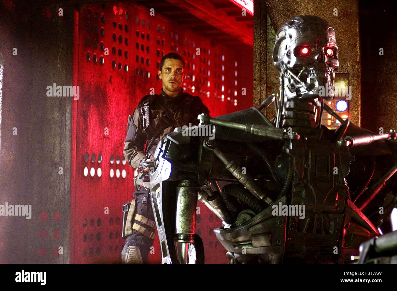 Terminator salvation christian bale hi-res stock photography and images ...
