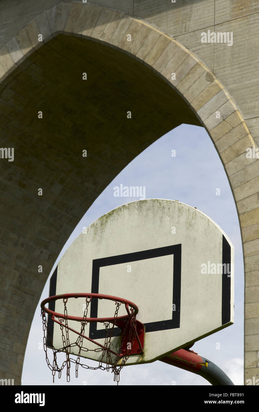 Basket arch bridge hi-res stock photography and images - Alamy