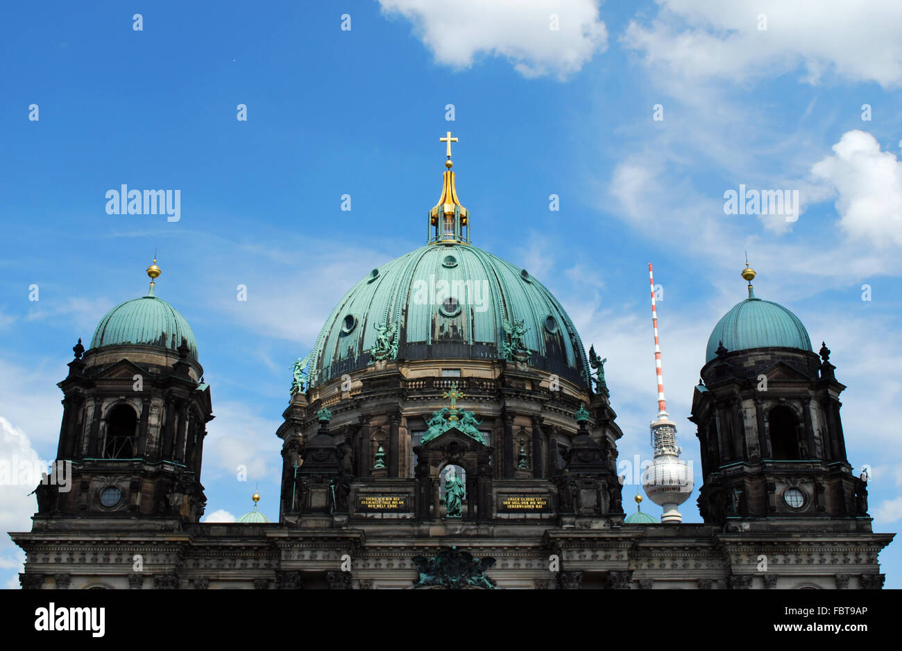 Berlin dome sky hi-res stock photography and images - Alamy