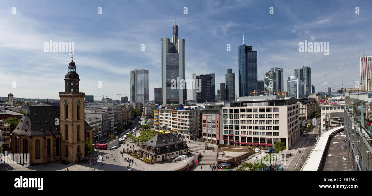 Look at the financial district Stock Photo - Alamy