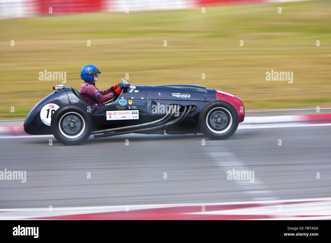Historic sports cars hi-res stock photography and images - Alamy