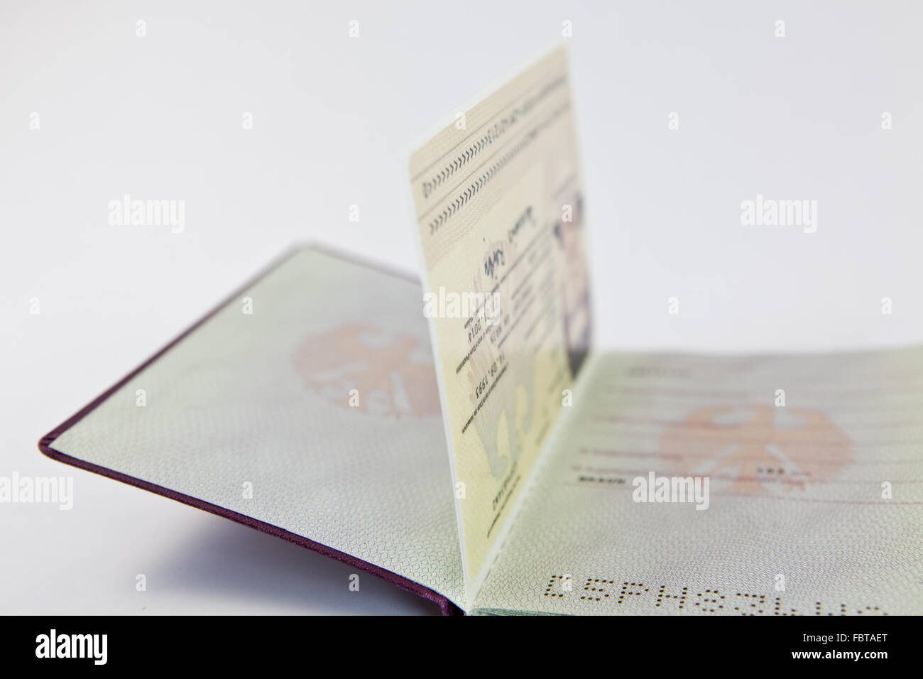 Passport photographs hi-res stock photography and images - Alamy